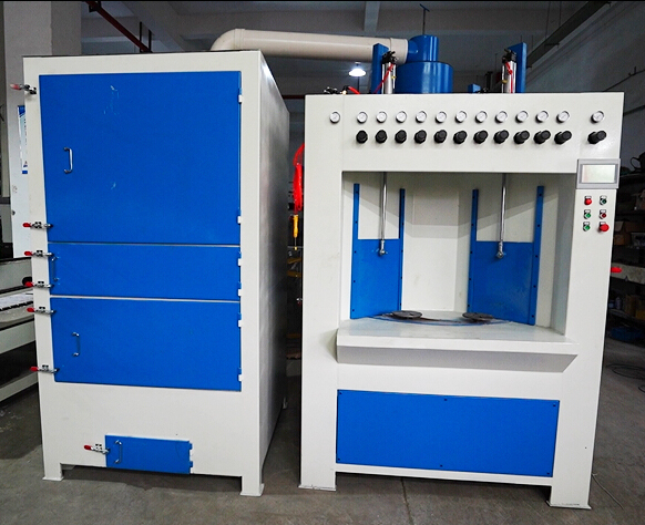 Rotary Table Automatic Batch Sandblaster for Cookware - Buy automatic ...