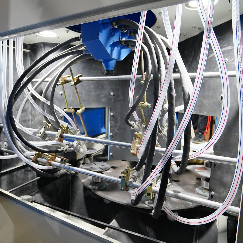 Rotary Table Automatic Batch Sandblaster for Cookware - Buy automatic ...